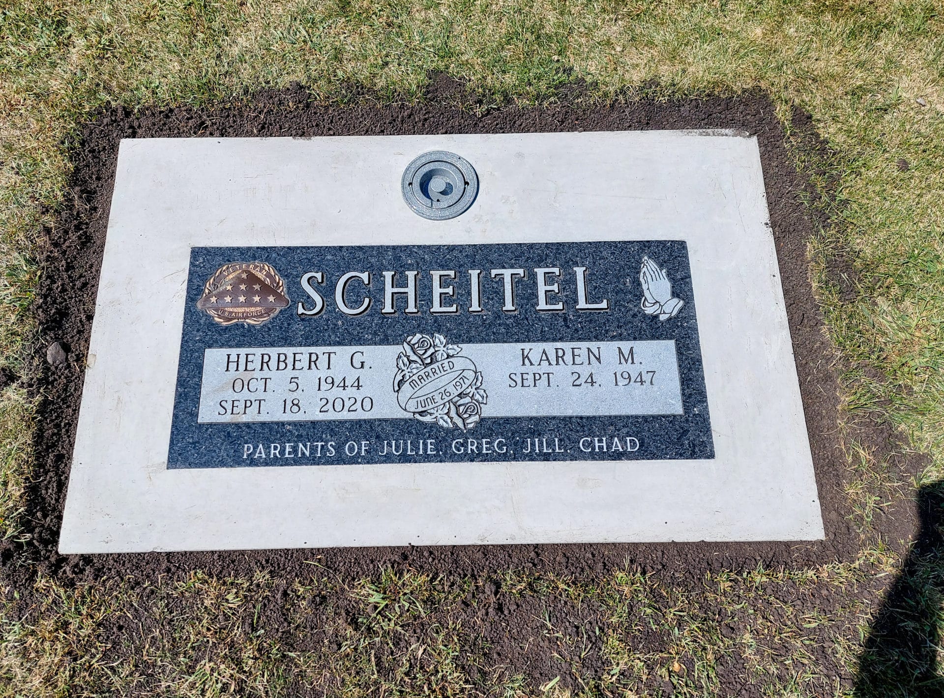 Cemetery Memorials - Sunburst Memorials